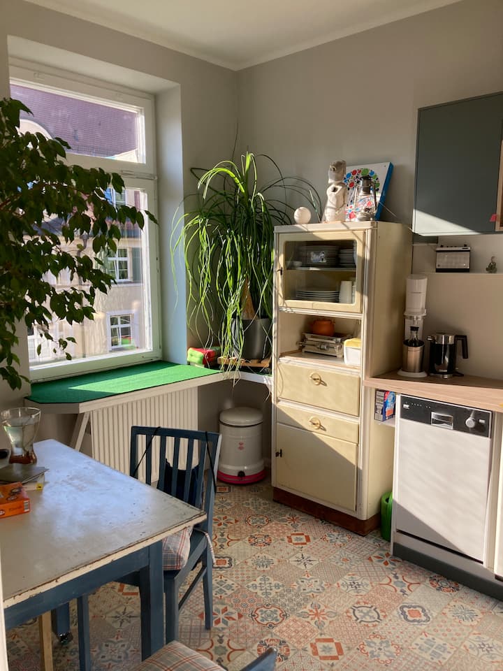 Stylische Altbauwohnung In Quirligem Viertel - Munich (Monacor di Baviera)