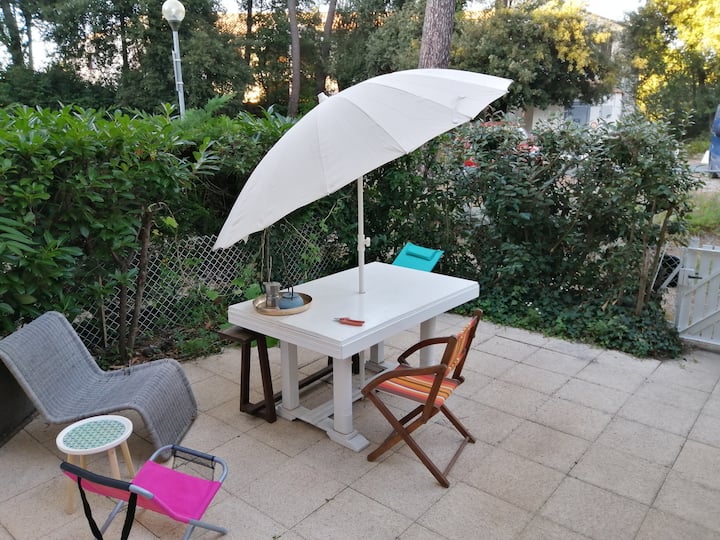 Pointe De Suzac: Appt Terrasse à 200m De La Mer - Meschers-sur-Gironde