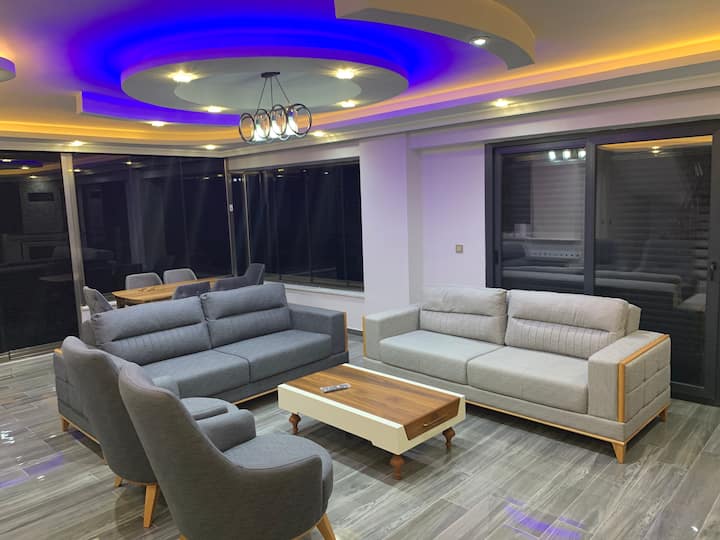 Magnifique Villa Avec Piscine - Didim