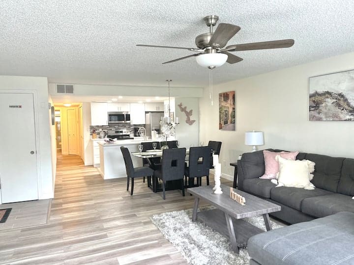 Entire 2br 2ba Apartment  Minutes From Juno Beach - Palm Beach Gardens, FL