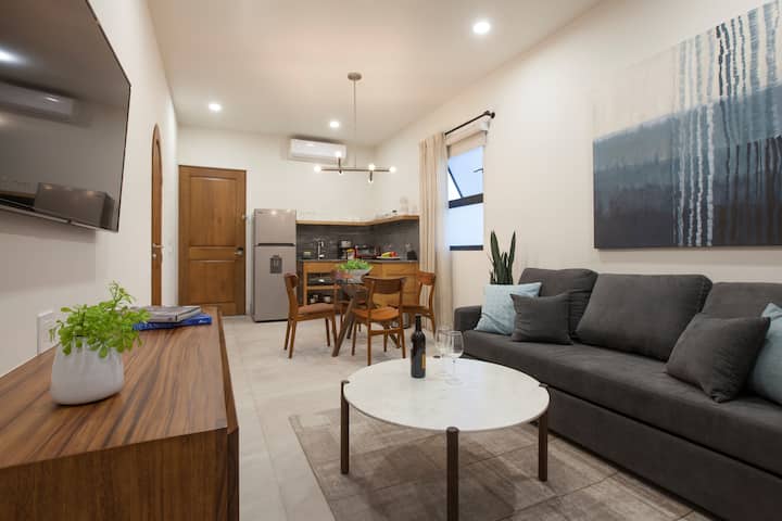 Beautiful Apartment 1 Block From Malecon - La Paz