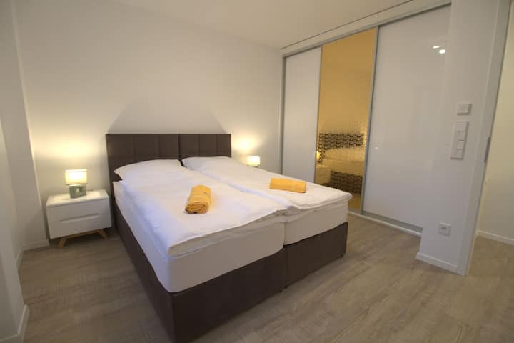 Deinapartmenthaus Emil - Weingarten (Baden)