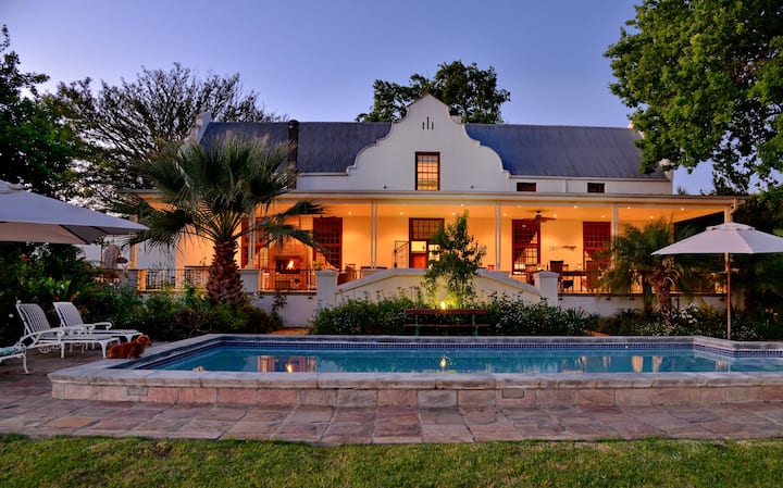 Cape Dutch Manor House With Breathtaking Views - 惠靈頓
