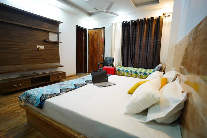 Homies Home - New Delhi