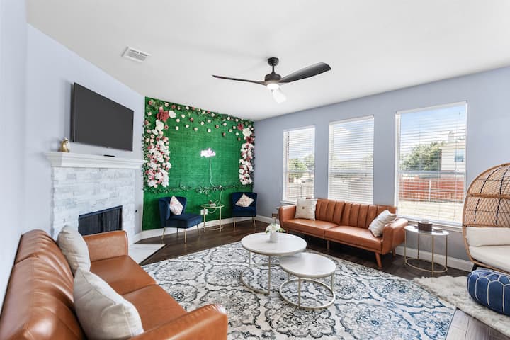 Stylish & Comfy ~ Mins To At&t Stadium~epiccentral - Grand Prairie, TX