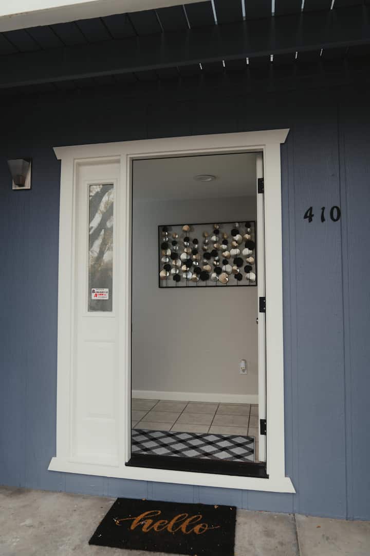 Modern Midtown Reno/tahoe Home - Reno, NV