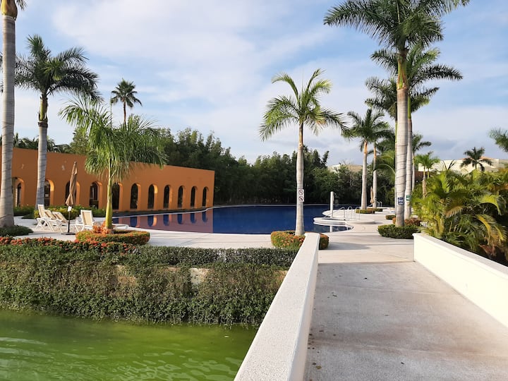 Beautiful 2-bedroom 2-bath Condo With Pools - Nuevo Vallarta