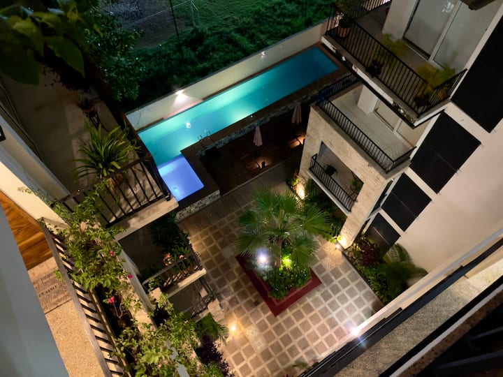 Charming Versalles Retreat In Puerto Vallarta - Conchas Chinas