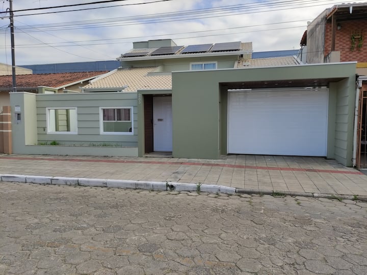 Casa Com Piscina - Navegantes