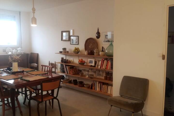 Chambre Privée Dans Chaleureux Appartement - Bordeaux