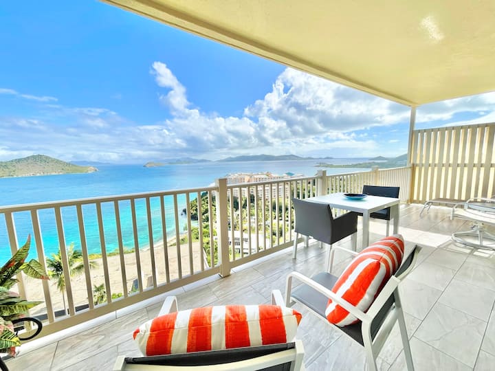 3 Pools/2restaurants/hilltop Condo/amazing Views! - Saint John