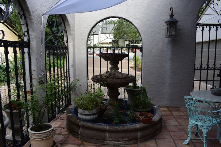 La Casa Acapulco - 15 Day Min. Stay - Lakeway, TX