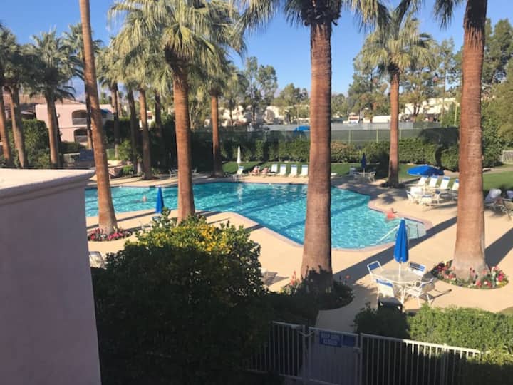 The Deauville. Centrally Located Apartment. - Palm Springs, CA