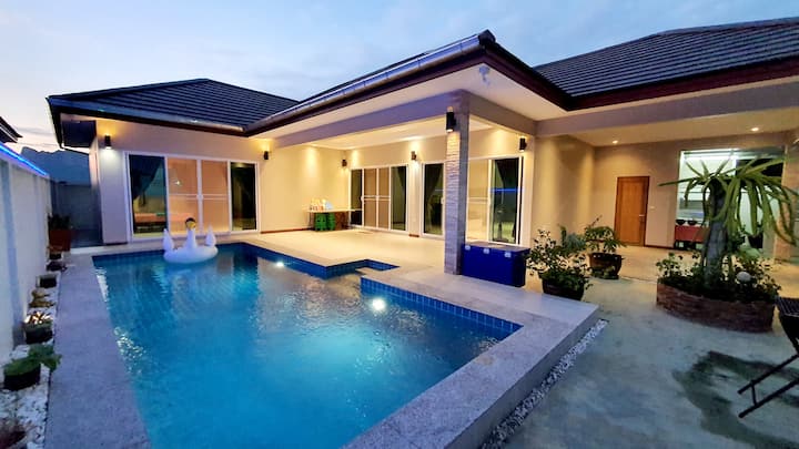 Amazing Villa With Private Swimming Pool - Cha-am