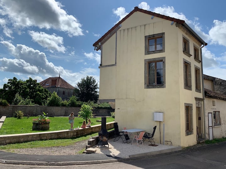 Petit Chateau - Bourbonne-les-Bains