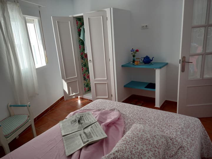 Espacioso, Con Terraza Privada Y Cerca De La Playa - Conil de la Frontera