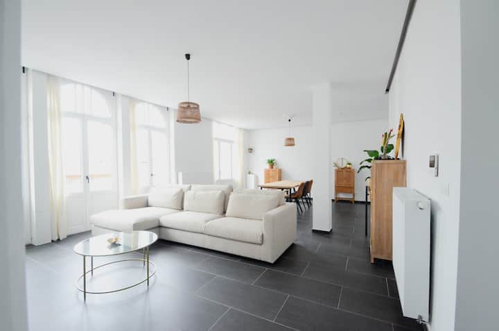Butterfly: Stijlvol, Ruim Appartement Met Sauna - Blankenberge
