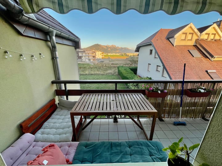 Apartment With Great Mountain Views - Annecy