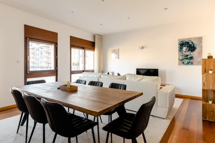 Beautiful 4bedroom Apartment In Porto City Center! - Porto