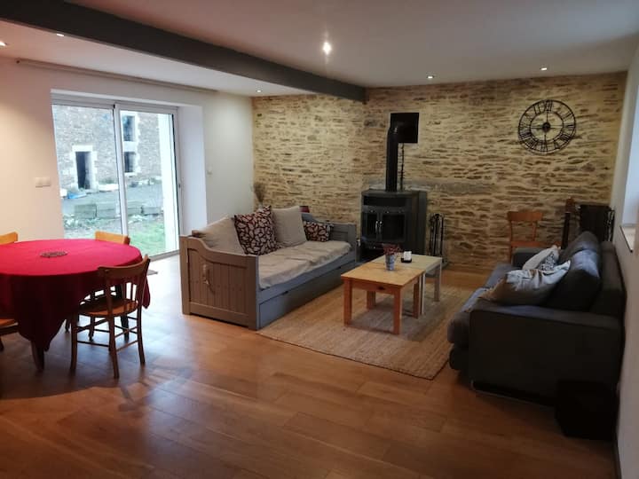 Maison Spacieuse Avec Jardin Proche Plages, Bourg - Clohars-Carnoët