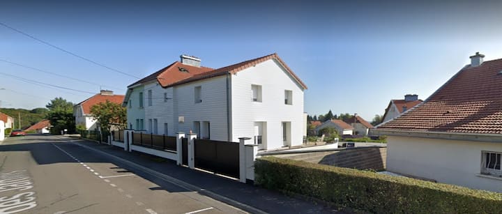 Appartement Complet-chambre, Salon, Cuisine, Sdb - Aubange