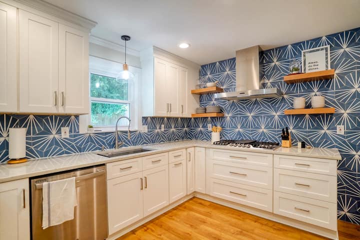 Modern Peachtree City Home Near Shopping & Trails - Peachtree City, GA