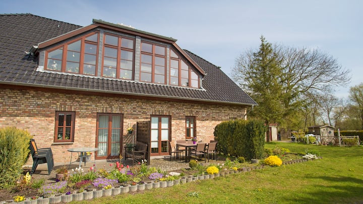 Kapitänsferienwohnung Bodden In Hafennähe - Schaprode