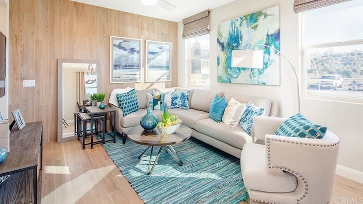 3 Bedroom Condo Close To Beaches And Legoland - San Marcos, CA