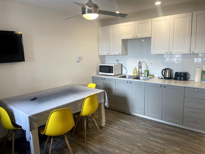 New&cosy 2bdr At 10 Min From Montreal Downtown - Longueuil