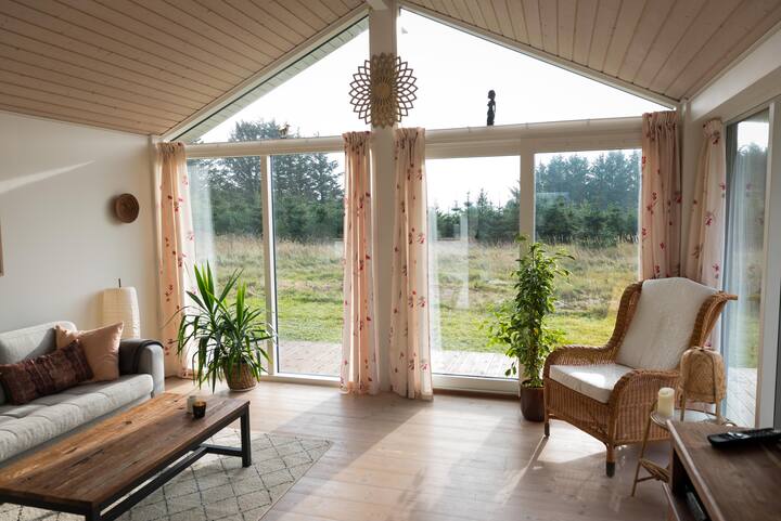 Skønt Sommerhus Ved Lønstrup Og Skallerup Seaside - Denmark