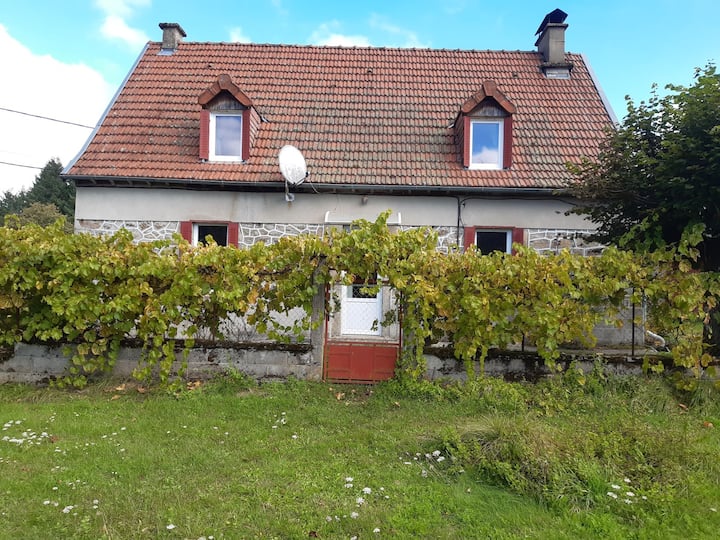 Maison Chaleureuse  Au Style Ancien. - Mauriac