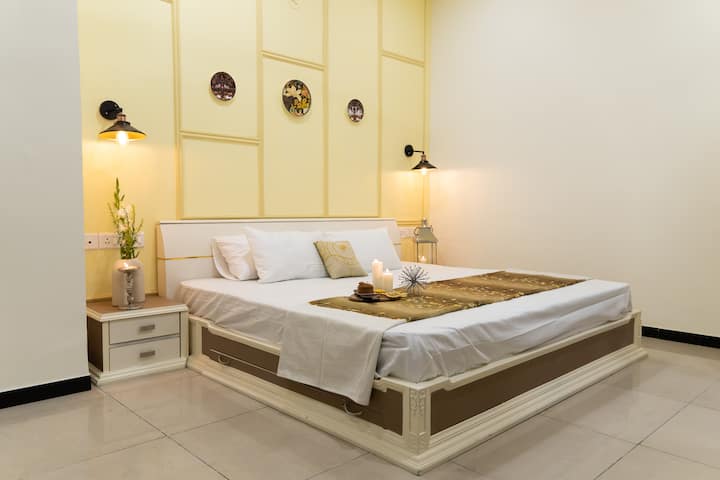 Royal 2 Bedrooms+ Kitchen - Jaipur