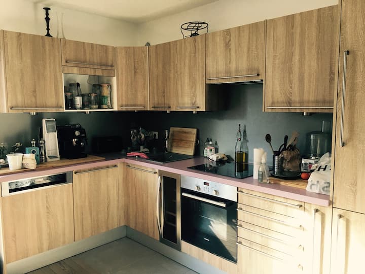 Appartement Et Belle Terrasse - ibis Paris Pantin Eglise