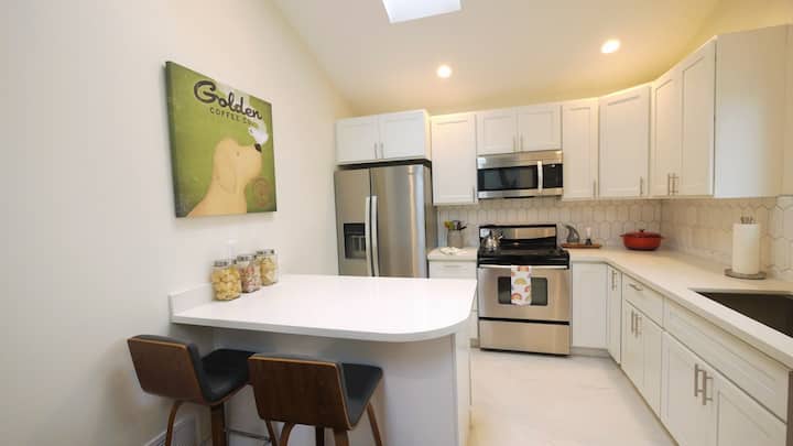 Executive Retreat-modern/luxury Near Proctor & 6th - Tacoma