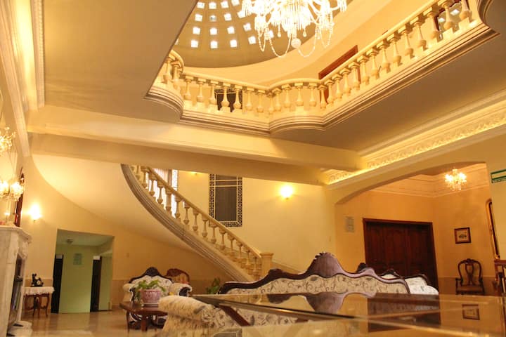 Hotel Gran Domo - León