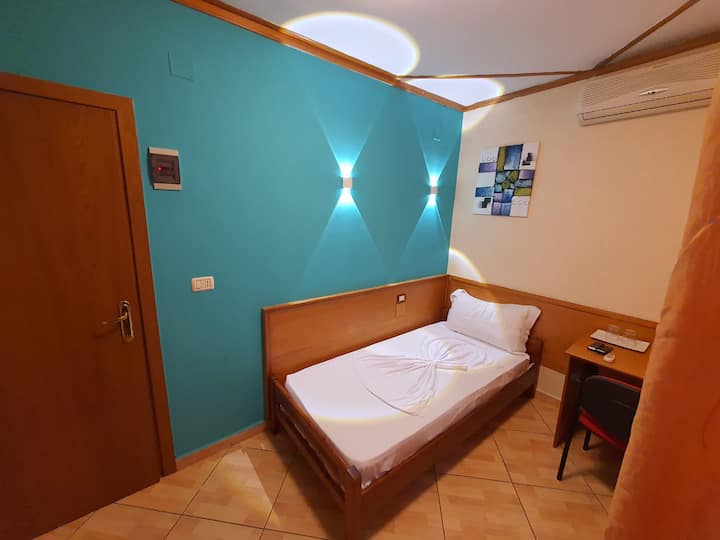 My Rooms Hotel Tirane - Tirana