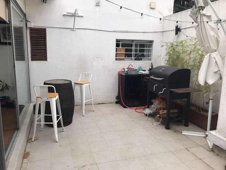 Hermoso Departamento Planta Baja Con Barbacoa Y Gg - Montevideo