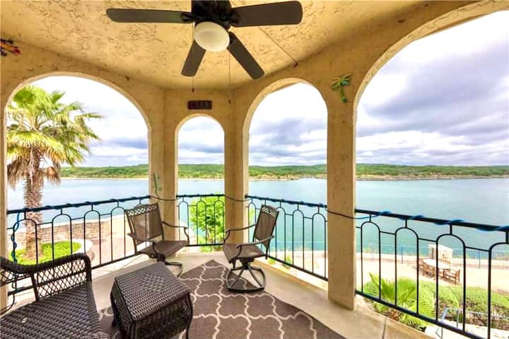 Lake Travis House Rentals | Houseboat and Resort Rentals | Airbnb