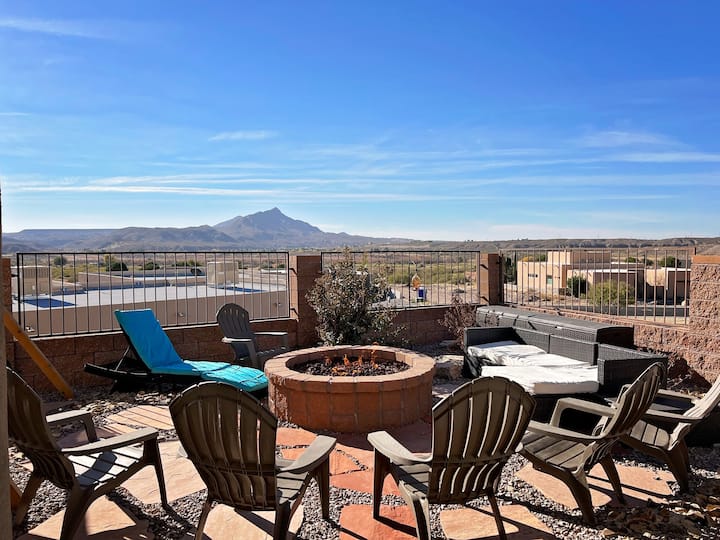 Turtleback Oasis! Mins To Lake, Hot Springs & Golf - Truth or Consequences, NM