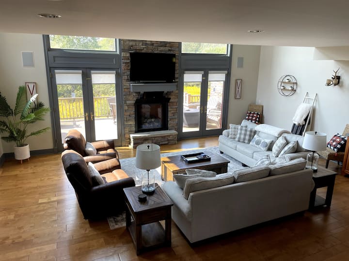 Hourglass Villa - Ellicottville, NY