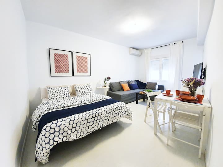 Cozy And Confortable, In The Heart Of Madrid - Madrid