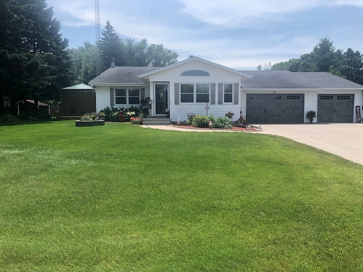 2 Bdr. Home Available Eaa 2024 7/20-7/28 - Ripon