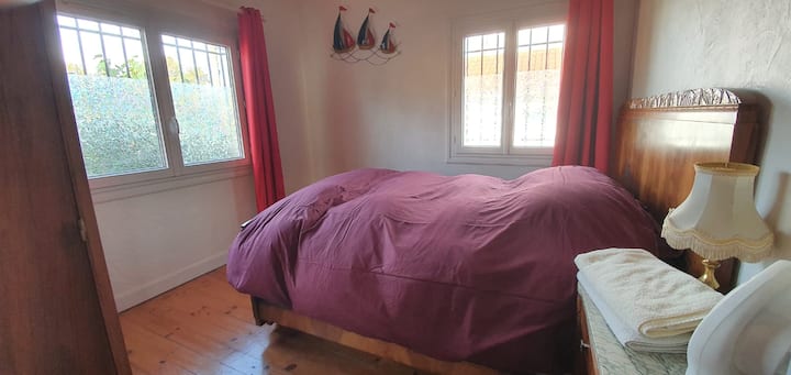Chambre Rouge 3 Pers, Sdb à Partager, Proche Plage - Argelès-sur-Mer