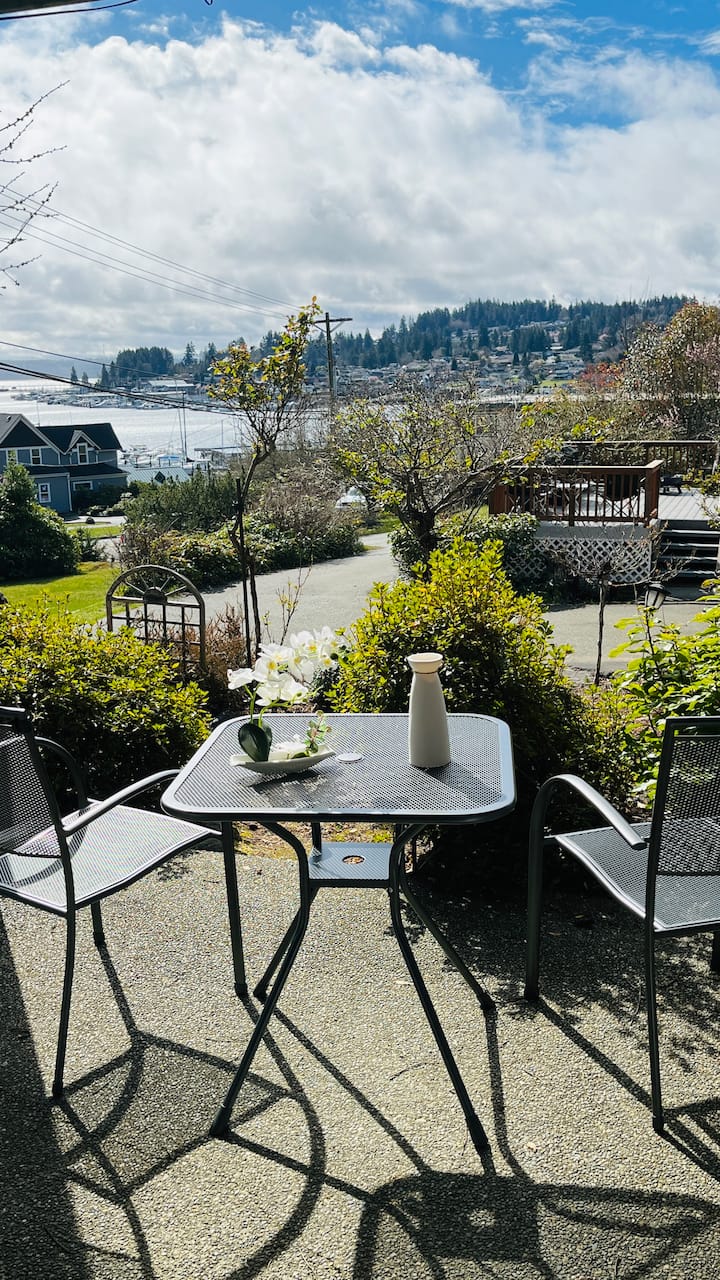 Harbor And City Skyline View, Entire 2br/2ba Suite - Gig Harbor, WA
