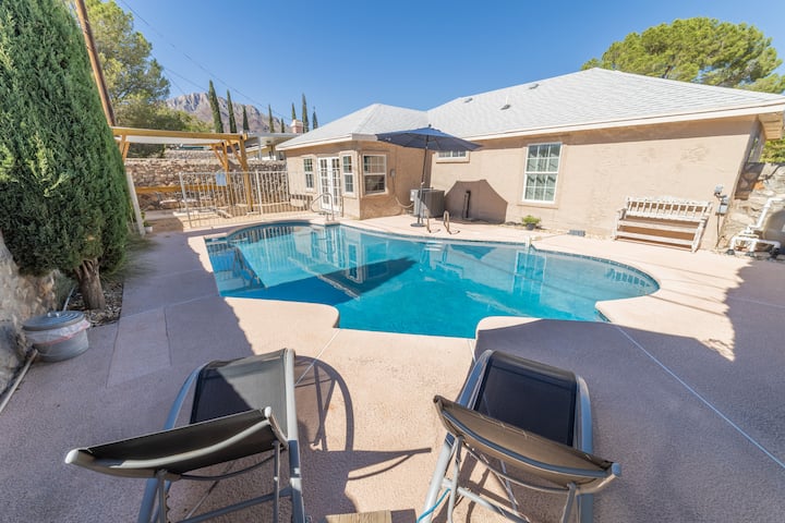 Pool & Park | Near Ft Bliss | Spacious | Mnt Views - 엘파소