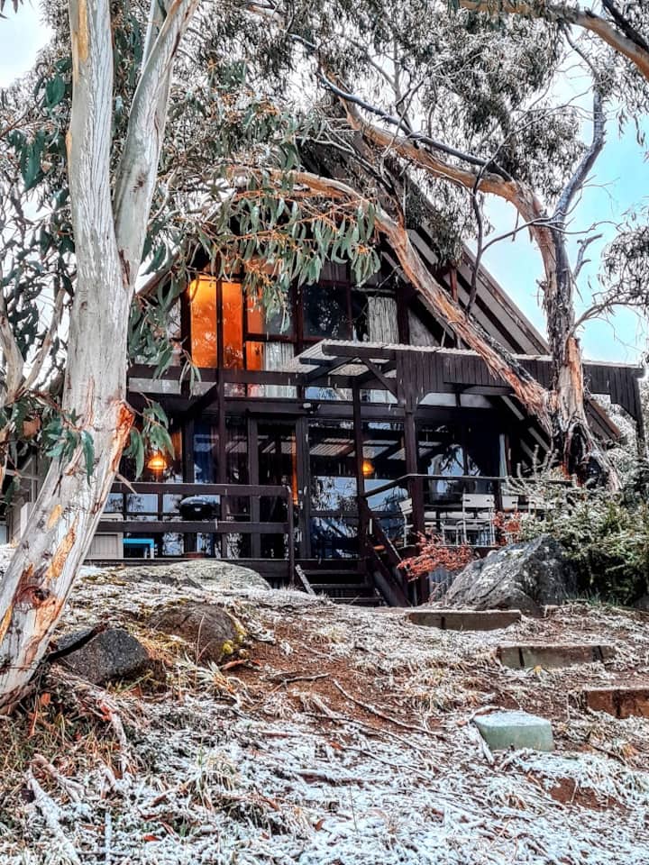 5br Sleep 12 Great Lake View, Fast Ev Charge Wi-fi - Kosciuszko National Park