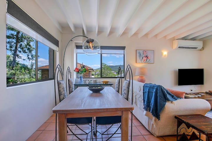 Tropical Dreaming In The Heart Of Indooroopilly - Salisbury