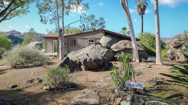 Hilltop Retreat Main House Only - Escondido, CA