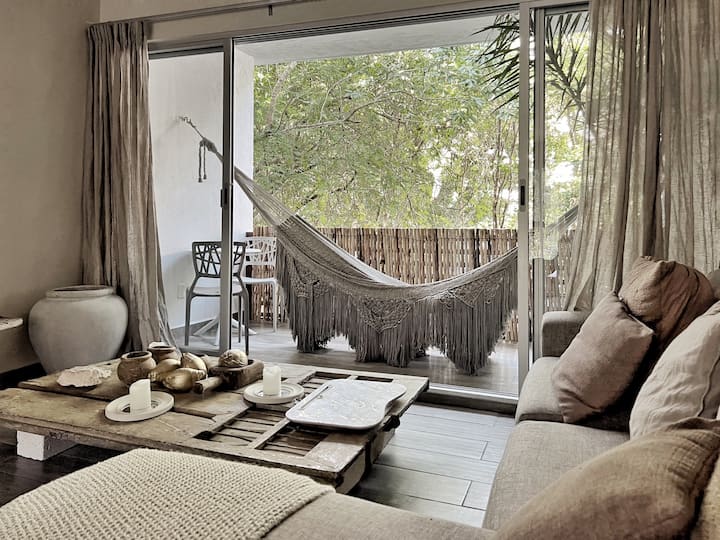 Tulum Retreat | Private Cinema & Cenote Access - Tulum