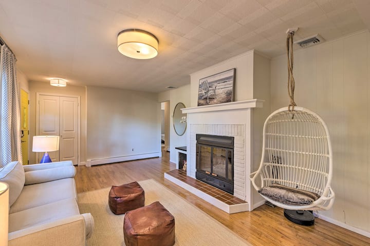 Luxe Westhampton Beach Home W/ Pool & Hot Tub - Eastport, NY
